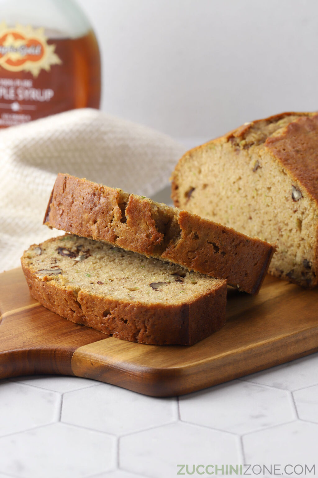 20 Easy Christmas Quick Breads - Zucchini Zone